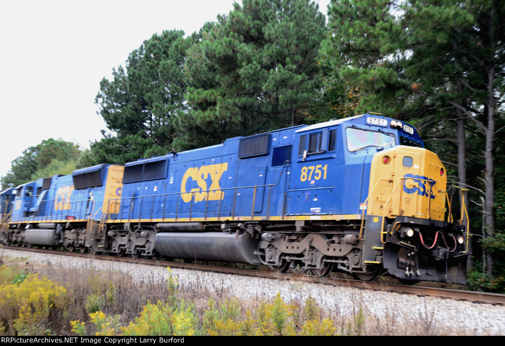 CSX 8751